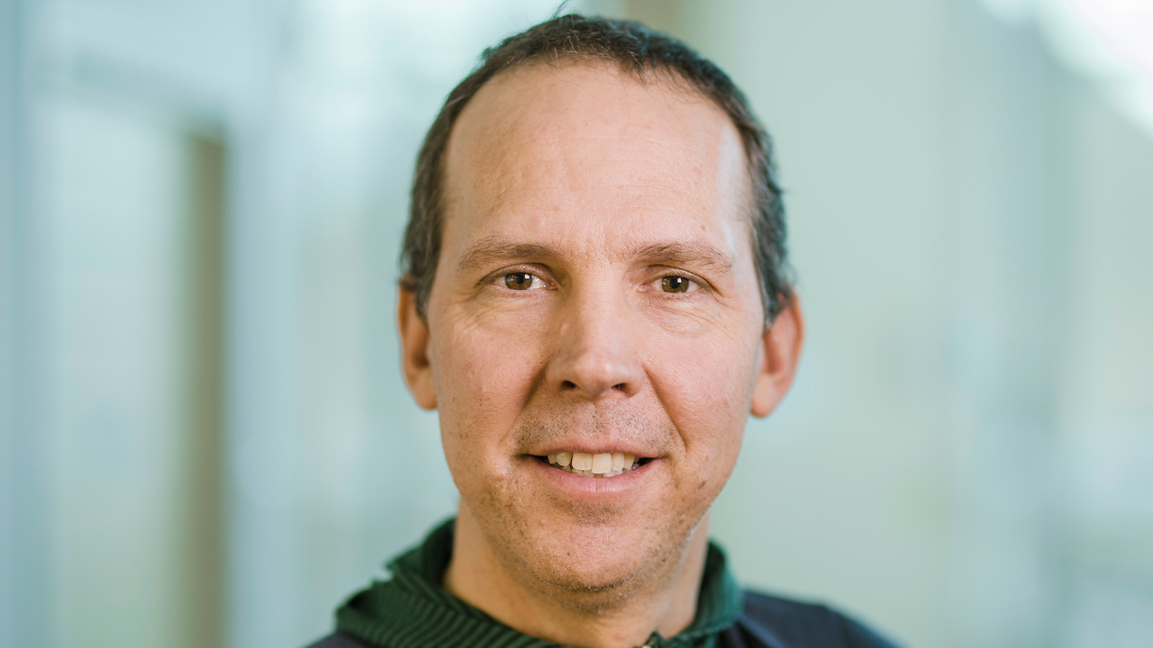 Keith Larson Awarded the Iwan Bolin Prize