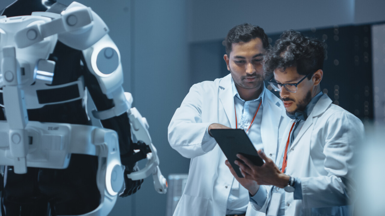 Embodied Interactive AI