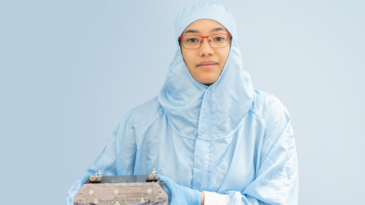 Unique particle instrument tailored for harsh Jovian environment