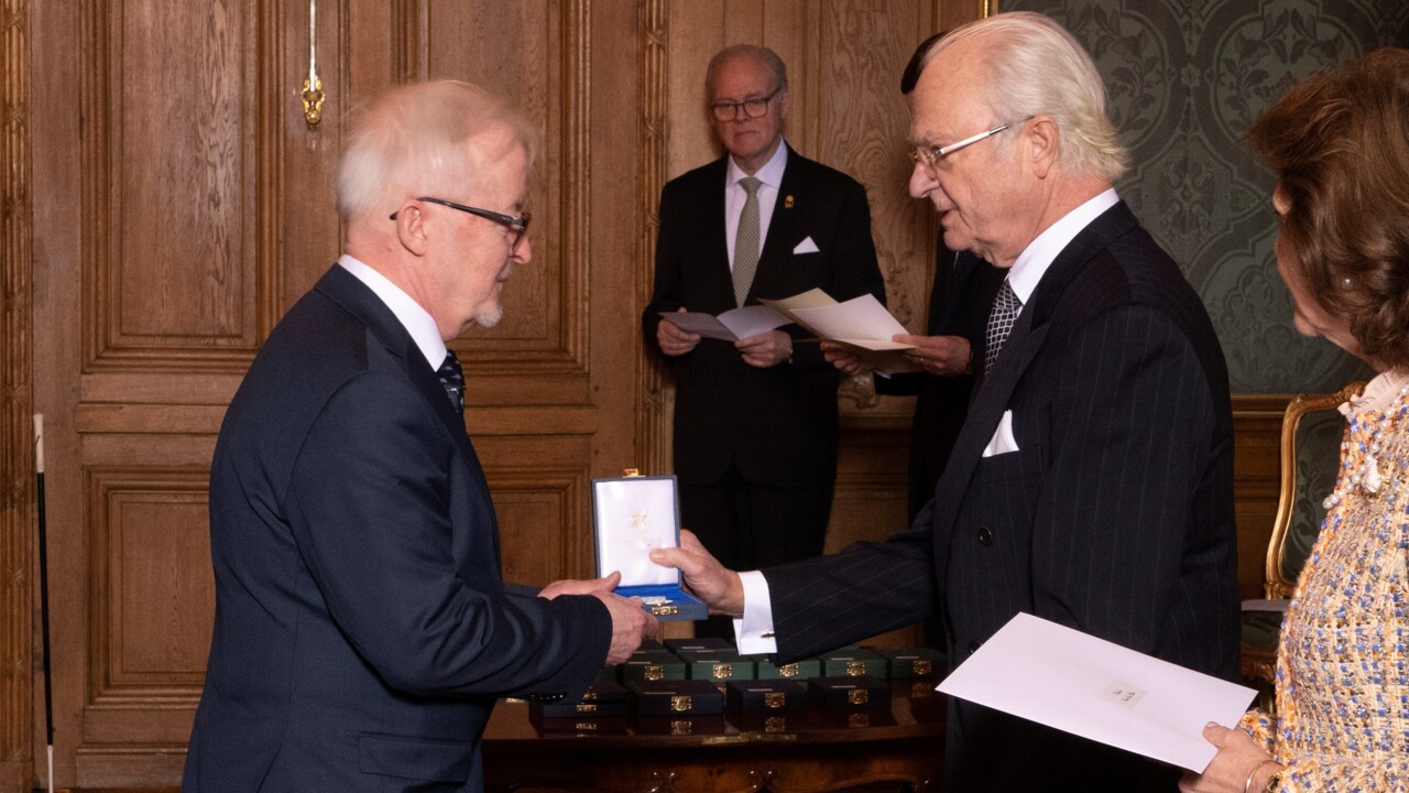 Hedersbetygelse från kungahuset till Umeåprofessor