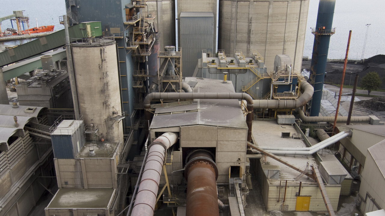 Improved process model drives efforts to reduce limestone in cement ...